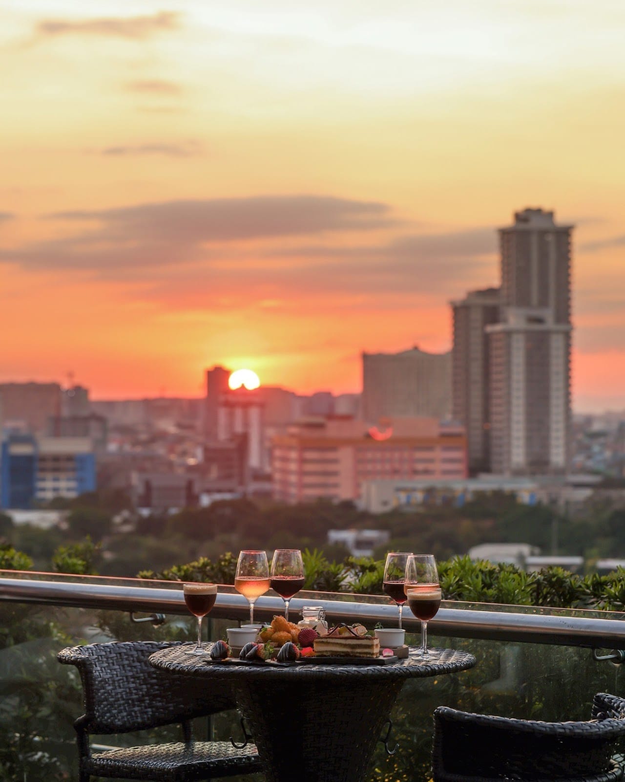 15+ Best Rooftop Bars in BGC for City Views and Cocktails • Over Here ...