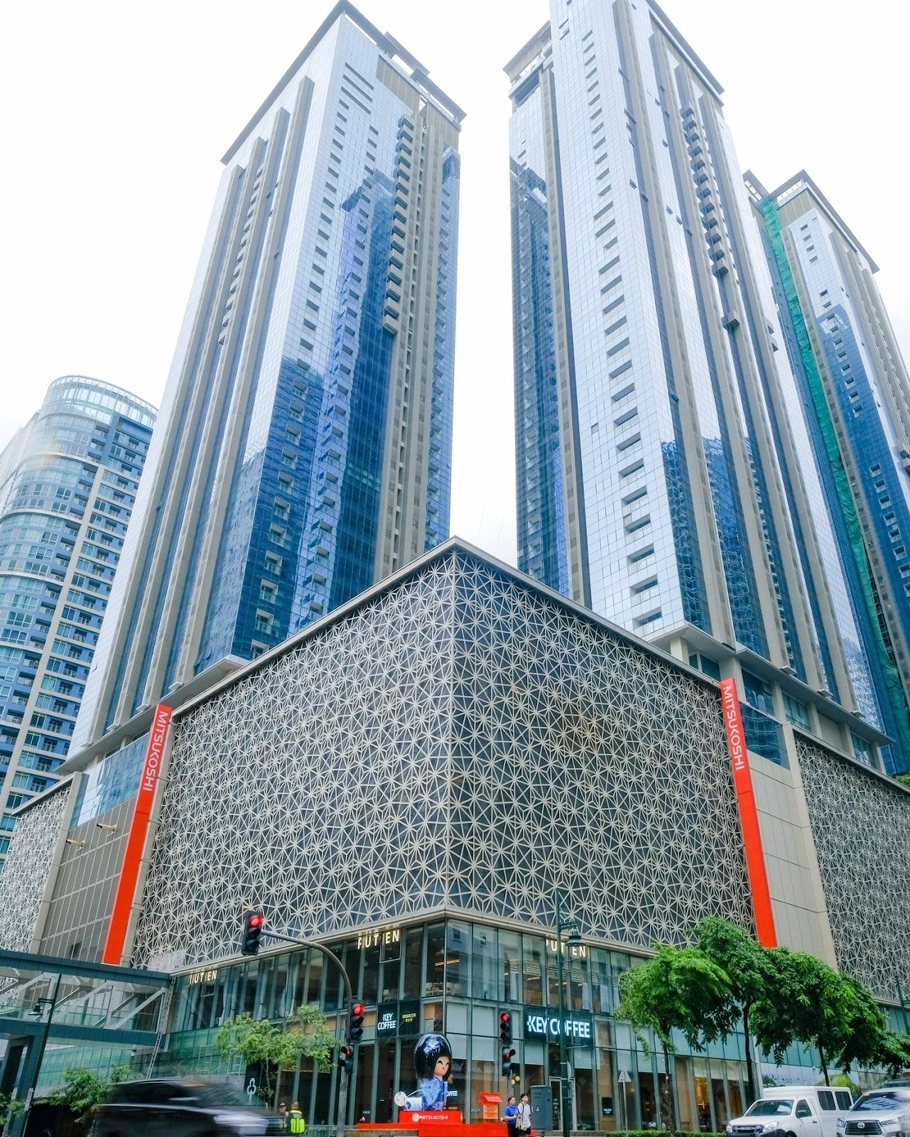 15+ Best Spots to Visit in BGC on a Weekend • Over Here Manila